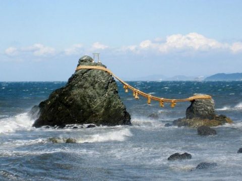 WHAT IS A SHIMENAWA? - Shimenawa